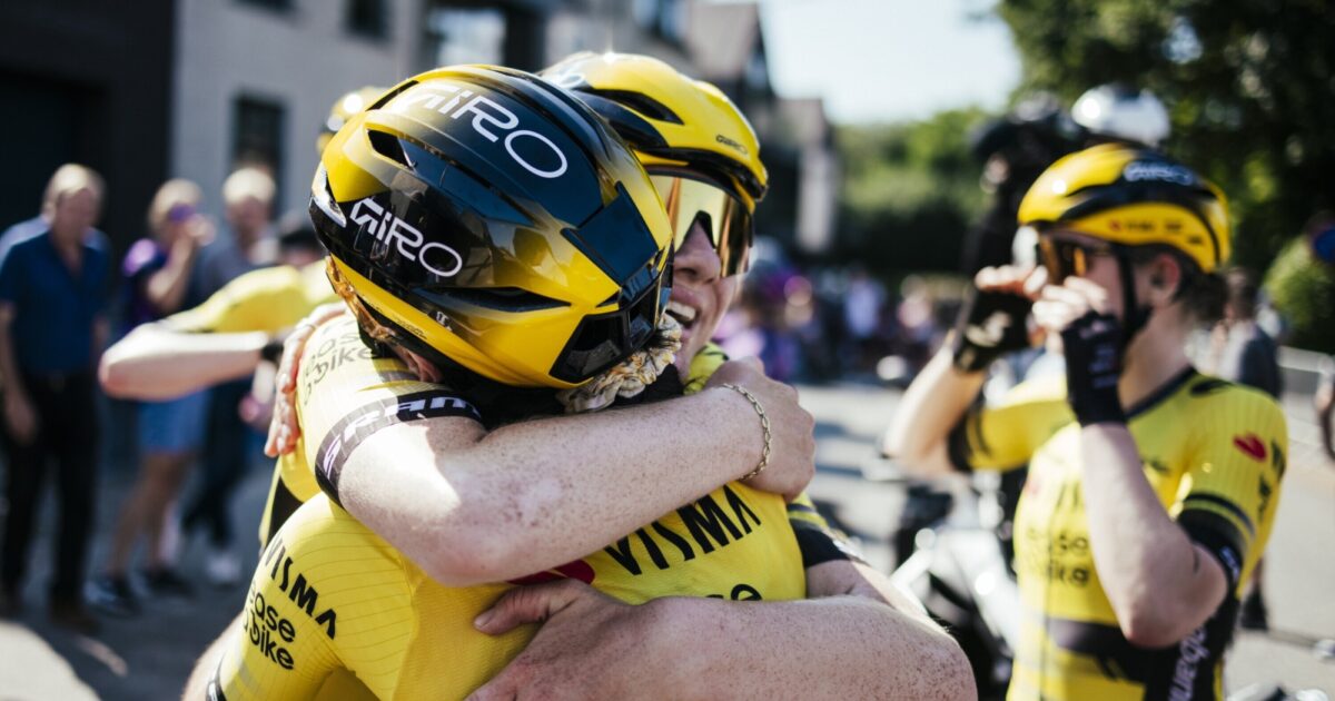 Team Visma | Lease a Bike | Veenhoven rushes to first pro win in…