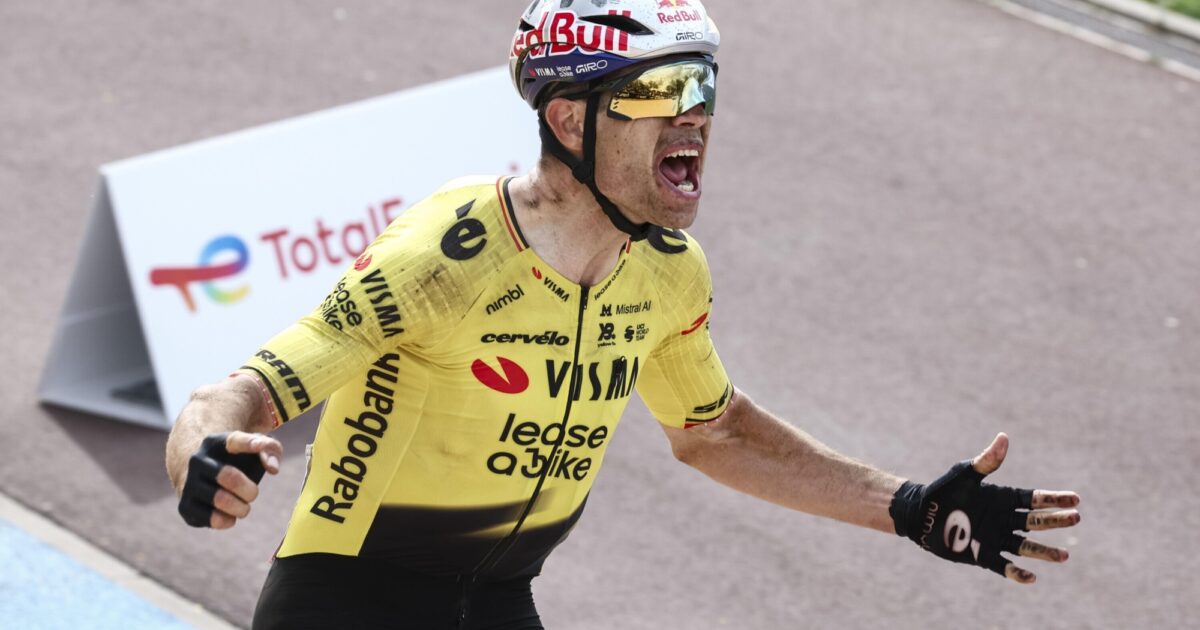 Team Visma | Lease a Bike | Celebrate the victory at Paris-Roubaix…