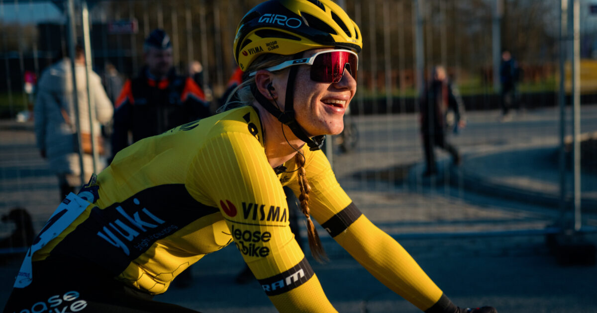 Team Visma | Lease a Bike | Veenhoven extends contract with Team…
